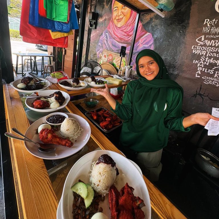 10 Best Nasi Lemak Spots You Must Try In Penang - Penang Foodie